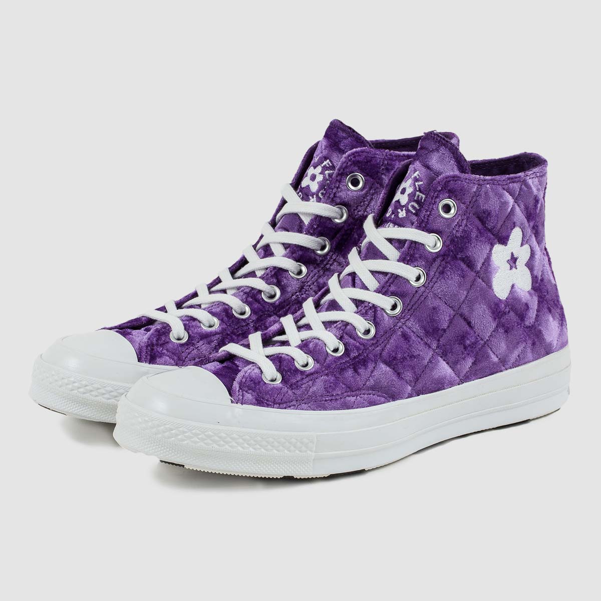 INVINCIBLE - 商品列表